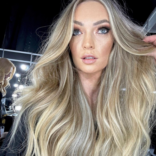 "Old Money" Blonde Is The Latest Low Maintenance Blonde